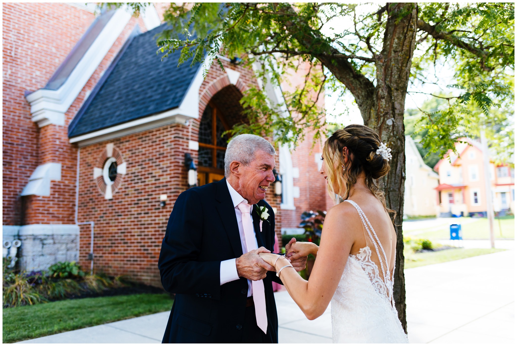 Enchanting Belhurst Castle Wedding - calypsoraephotography.com